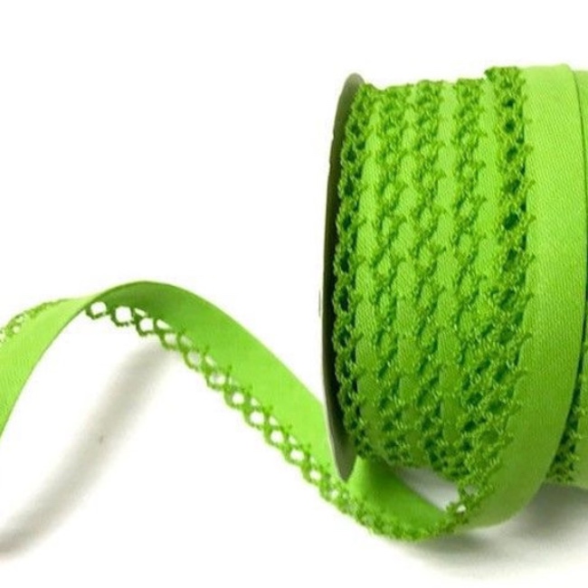Lime Green Lace Edge Plain Bias Binding 12mm - The Quilt Shop