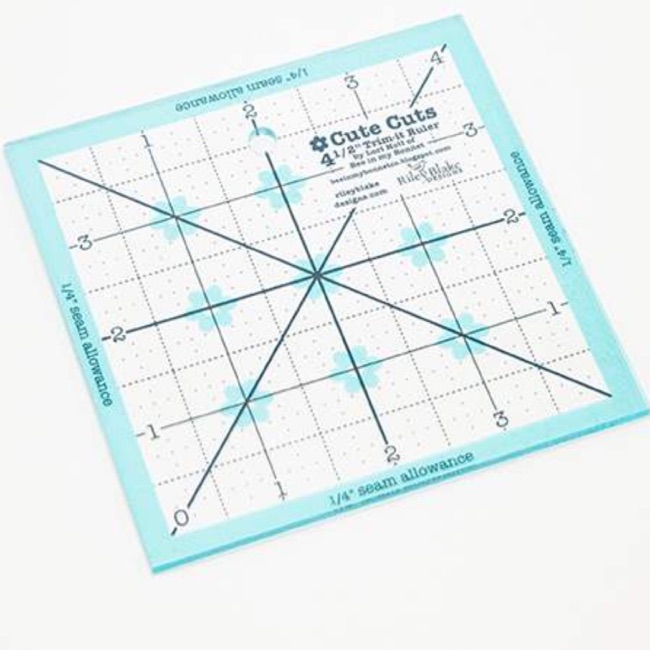Lori Holt Cute Cuts Ruler | The Quilt Shop