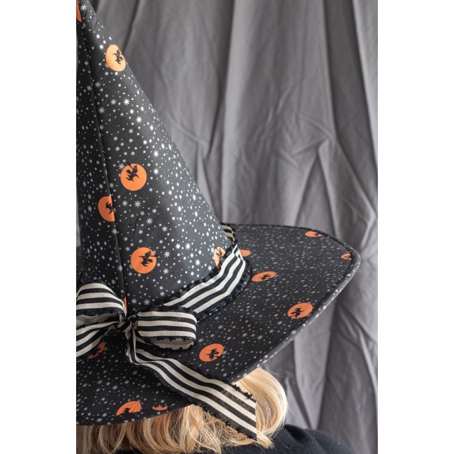 Spellbound Quilted Witch Hat Pattern - The Quilt Shop