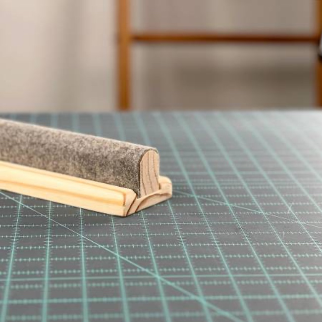 The Gypsy Quilter Pressing Bar / Clapper | The Quilt Shop